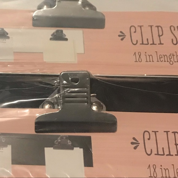 Horizon Group | Wall Decor | Set Of Wall Artmemo Hanging 3 Prong Clip ...